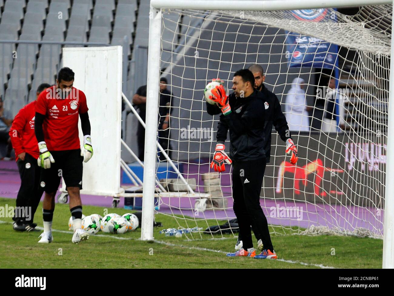 Egypt Goalkeeper Essam El Hadary High Resolution Stock Photography and Images - Alamy