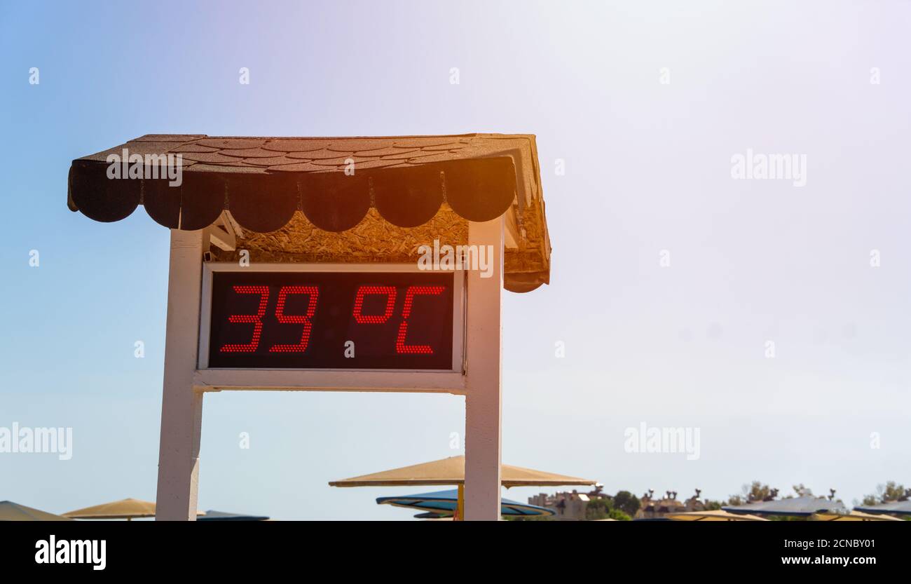 Warming air temperature hi-res stock photography and images - Alamy