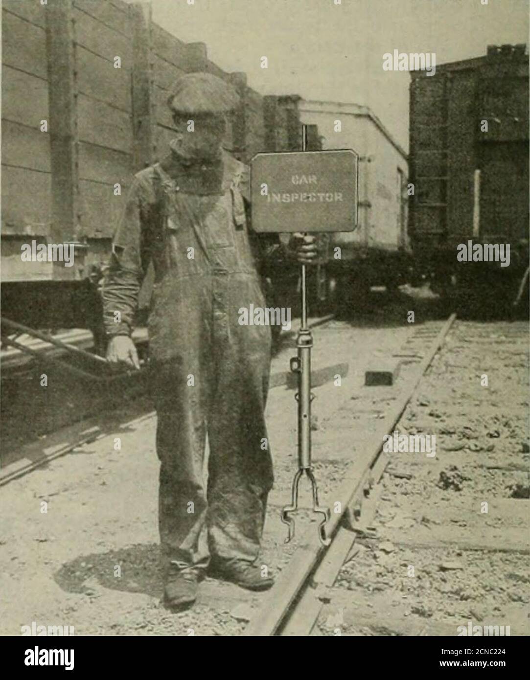 Mechanical ground signal hi-res stock photography and images - Alamy