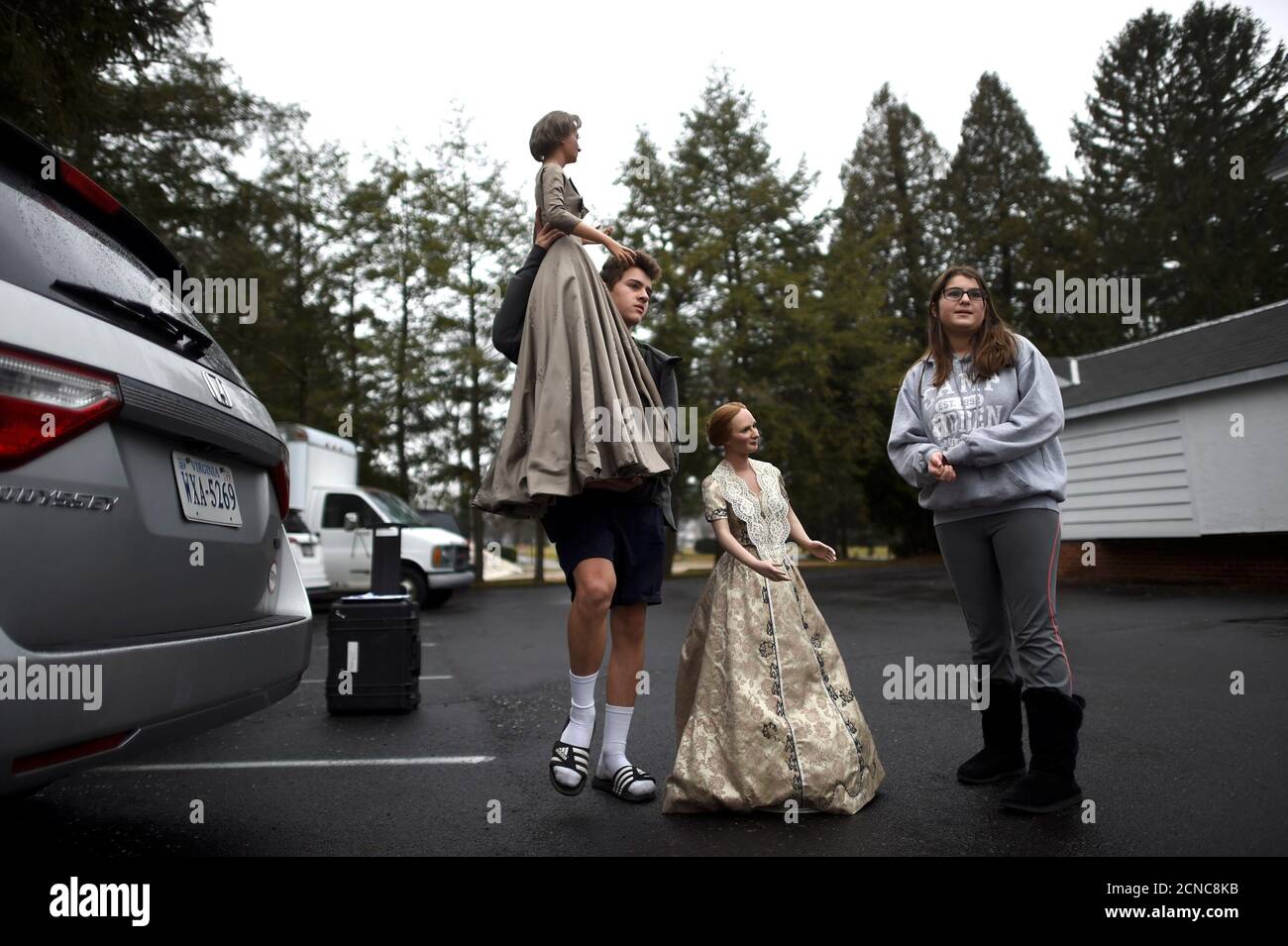 Auction l r hi-res stock photography and images - Alamy