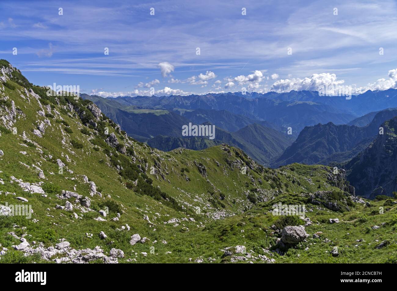 Sunny alps hi-res stock photography and images - Alamy