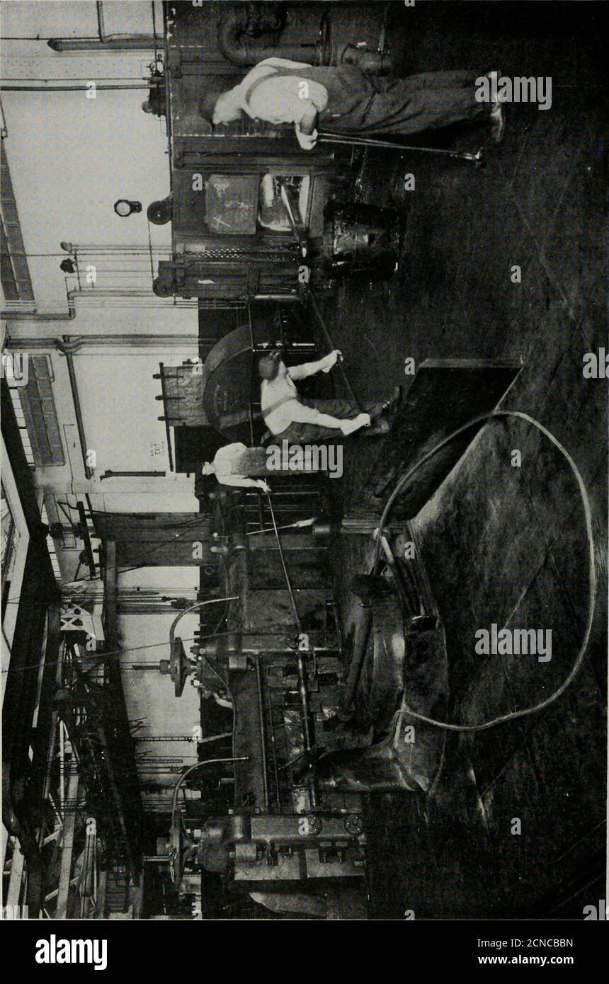 Oval cross section hi-res stock photography and images - Alamy