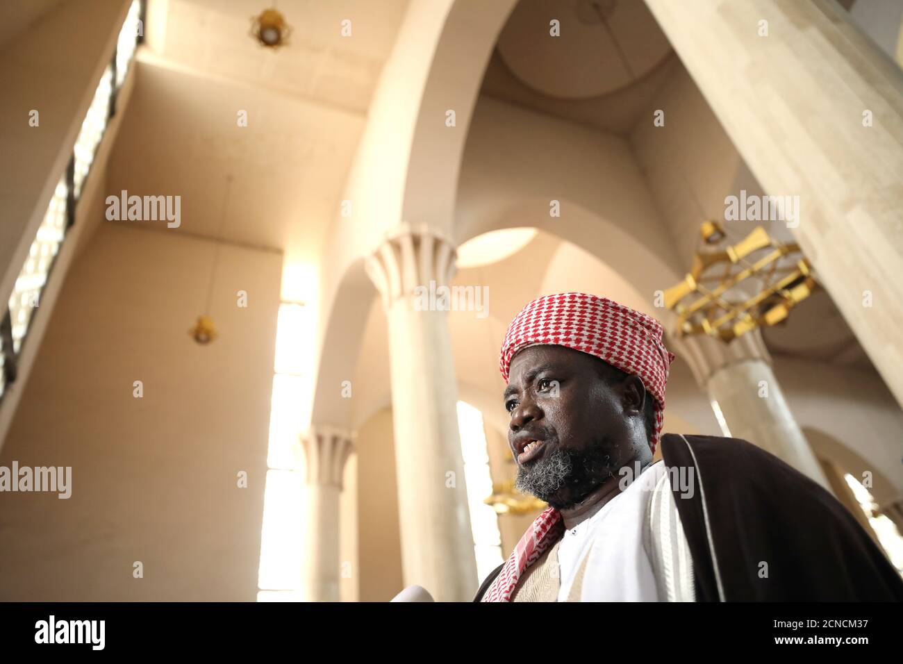 National mosque abuja nigeria hi-res stock photography and images - Alamy