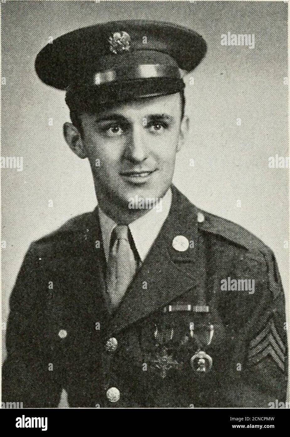 . Bell telephone magazine . Capt. Lewis N. EllisDistinguished Service ...