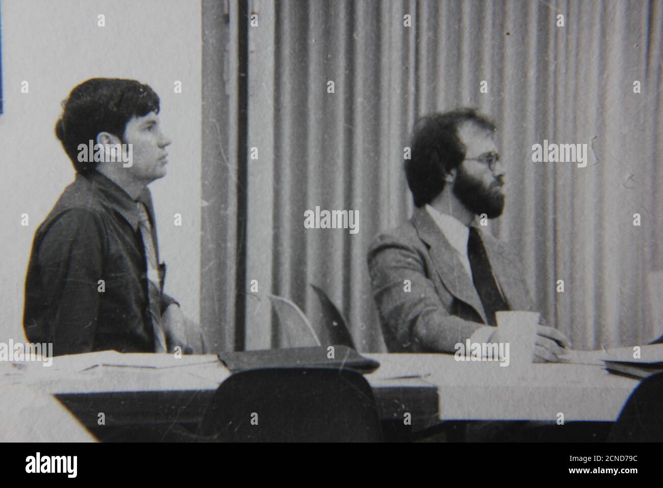 1970s men in office hi-res stock photography and images - Alamy
