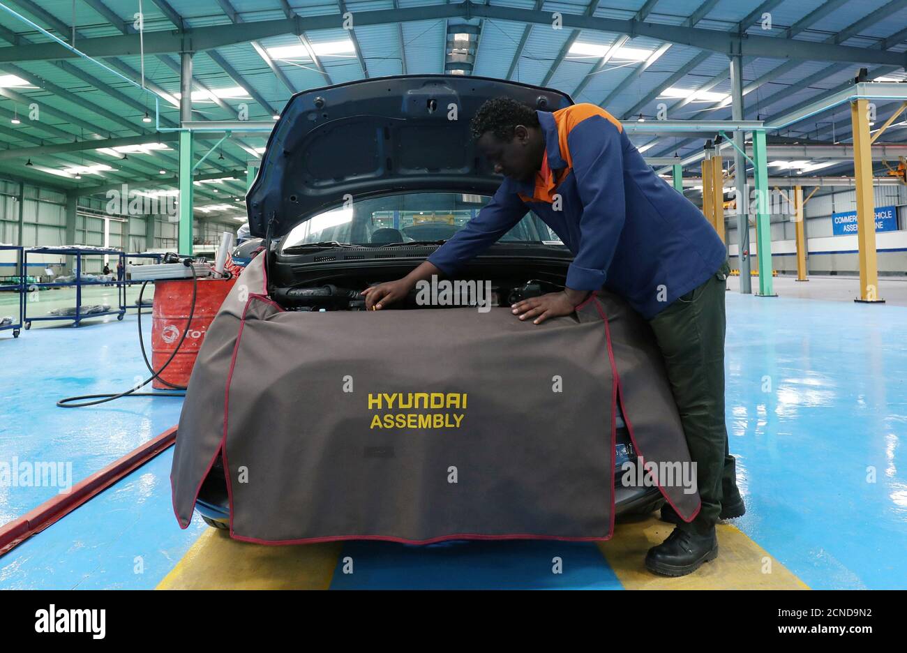 Car assembly plant africa hi-res stock photography and images - Alamy