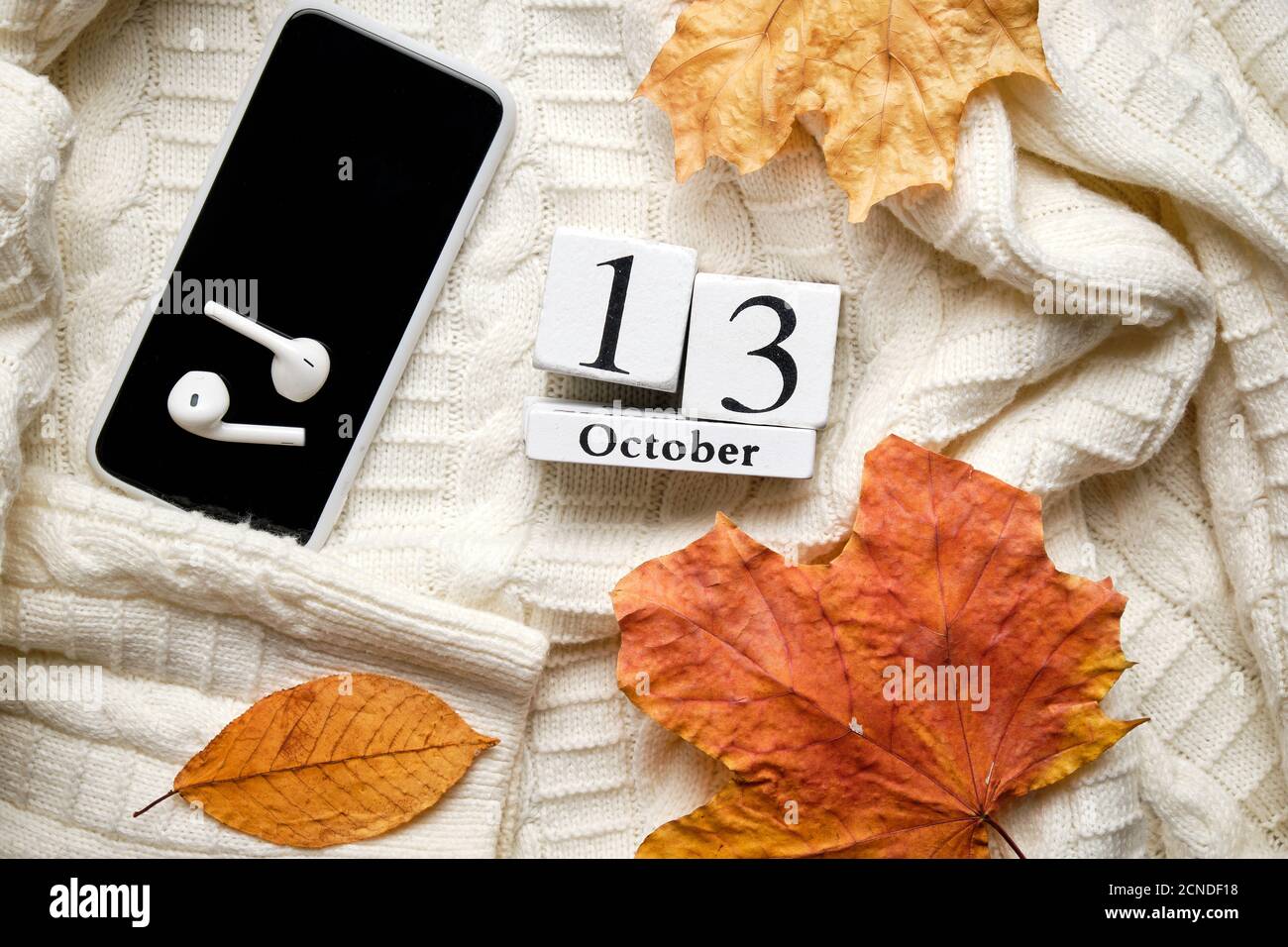 thirteenth day of autumn month calendar october Stock Photo - Alamy