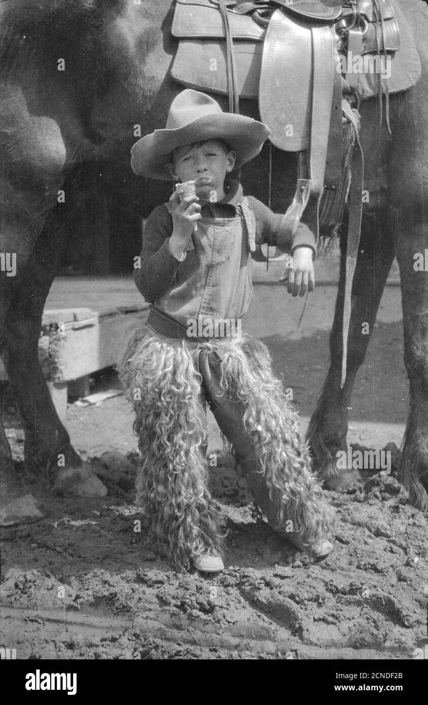 Little cowboy hi-res stock photography and images - Alamy