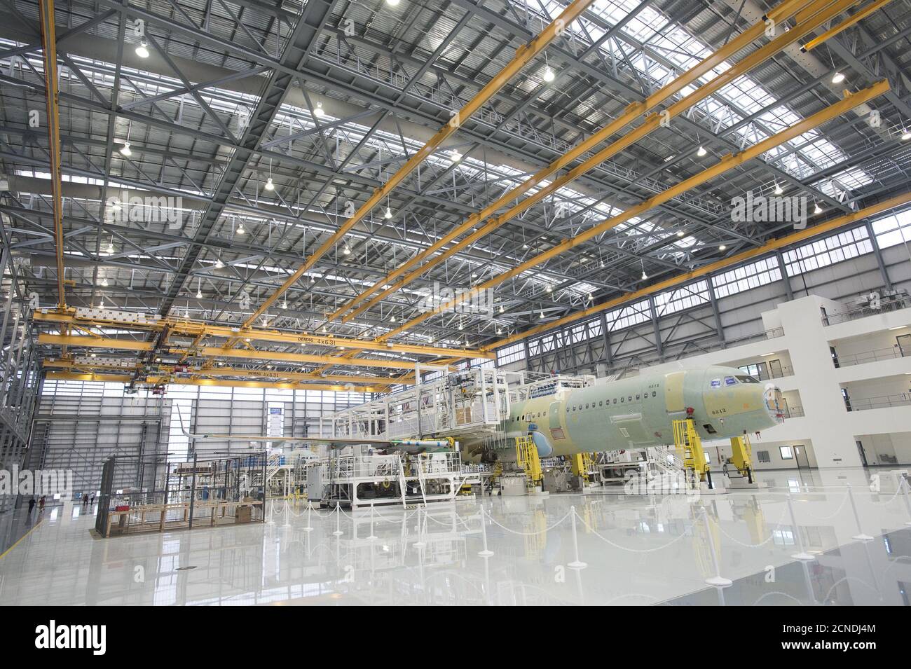 Airbus a321 interior hi-res stock photography and images - Alamy