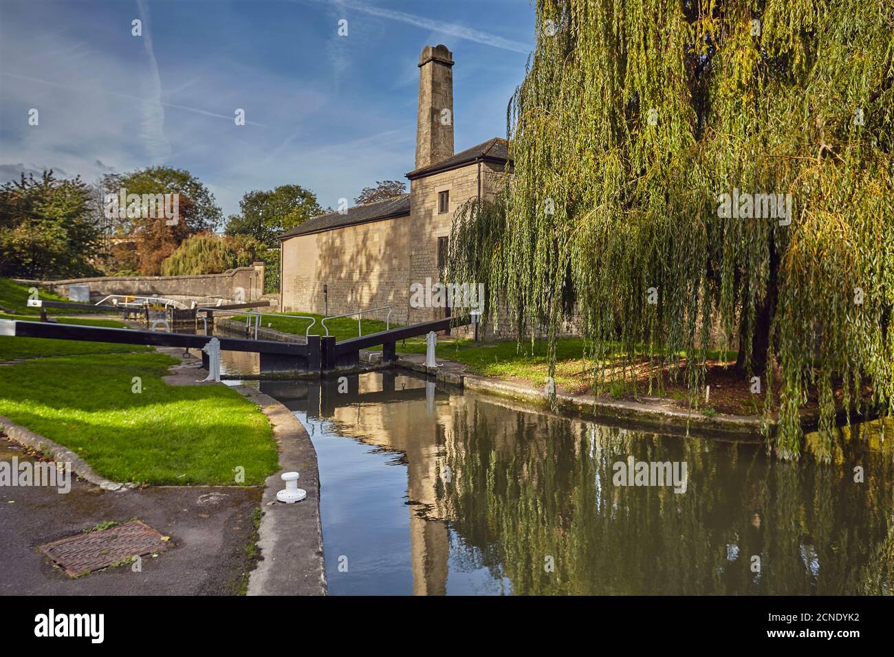 River kennet and avon canal hi-res stock photography and images - Alamy