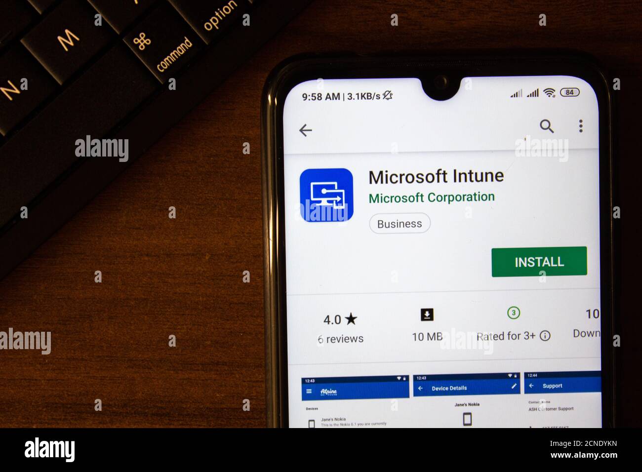 Microsoft intune logo hi-res stock photography and images - Alamy
