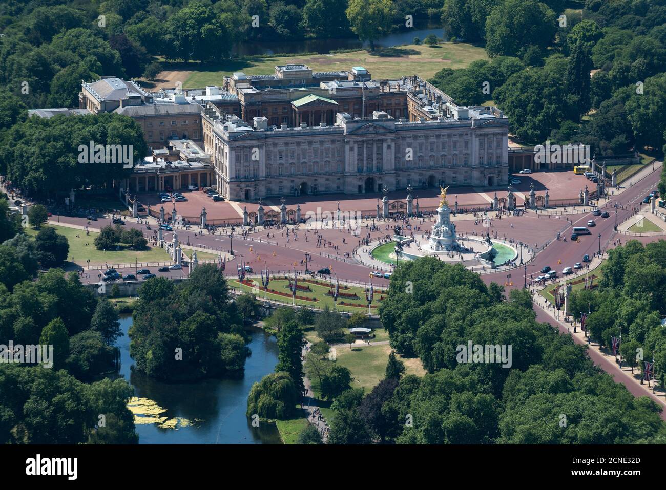Buckingham Palace Aerial High Resolution Stock Photography and Images - Alamy