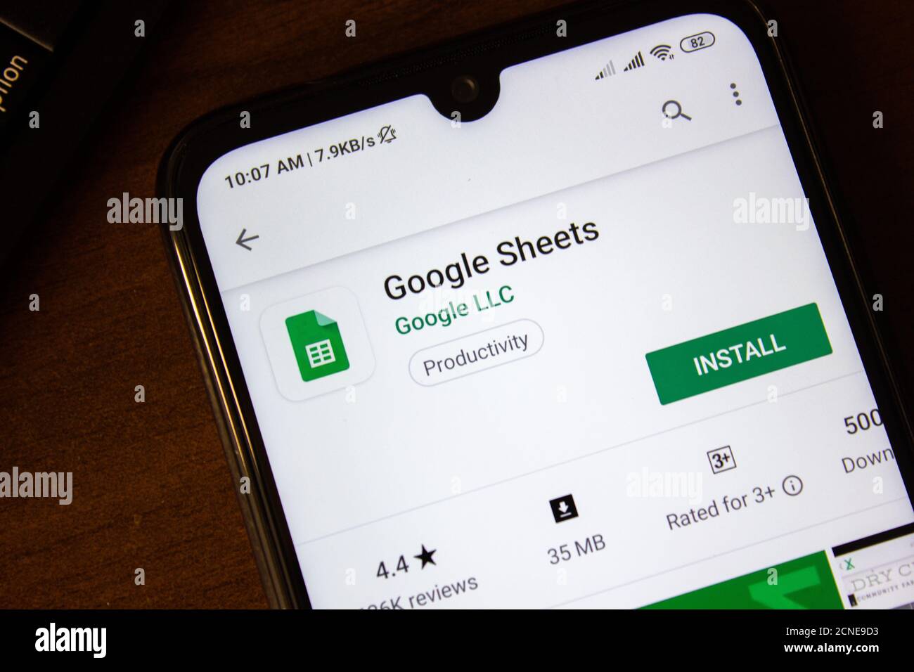Google sheets logo hi-res stock photography and images - Alamy