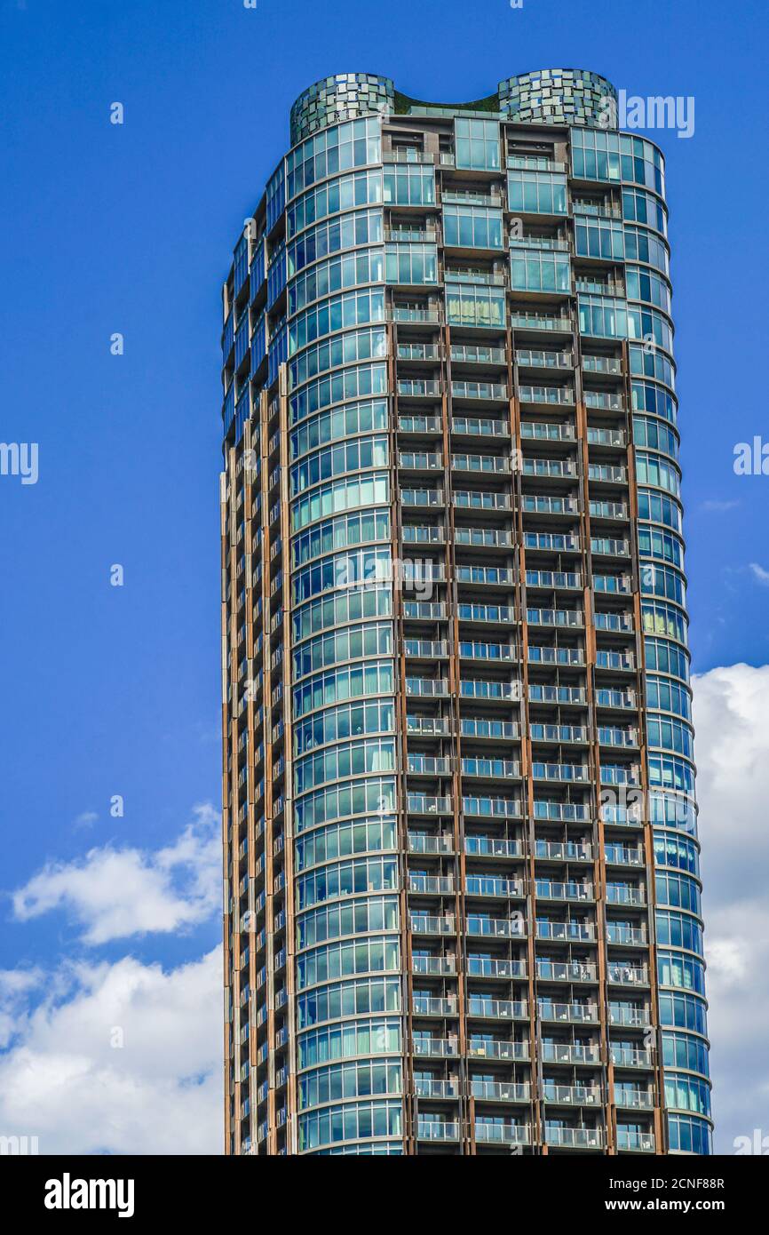 Image of Tokyo skyscraper Stock Photo - Alamy