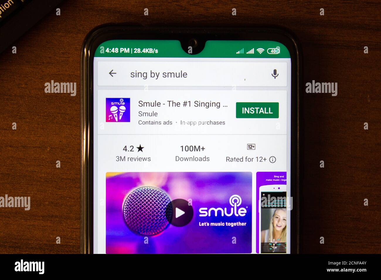 Smule logo hi-res stock photography and images - Alamy