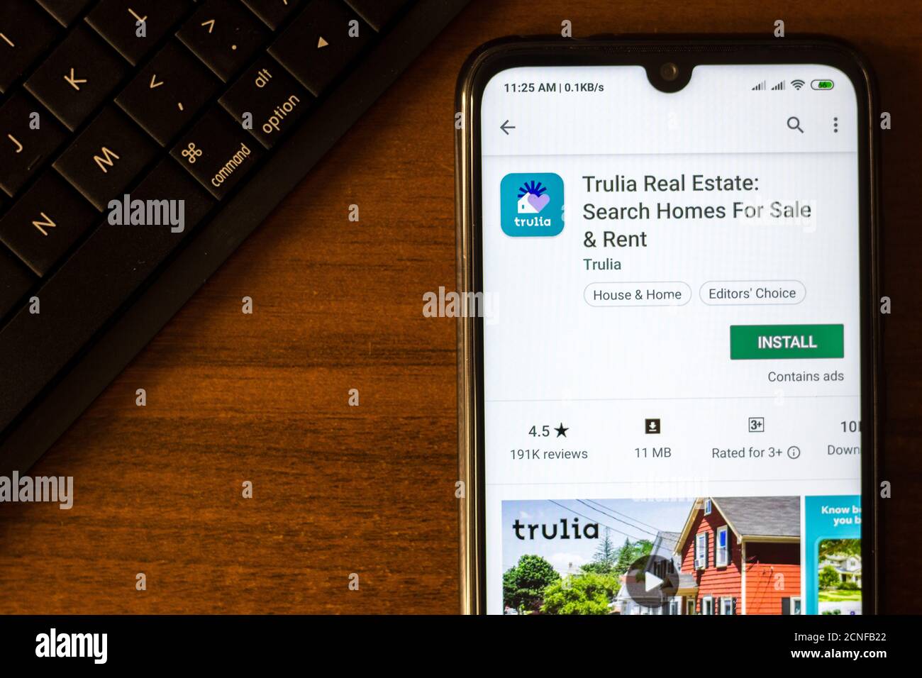 Trulia logo hi-res stock photography and images - Alamy