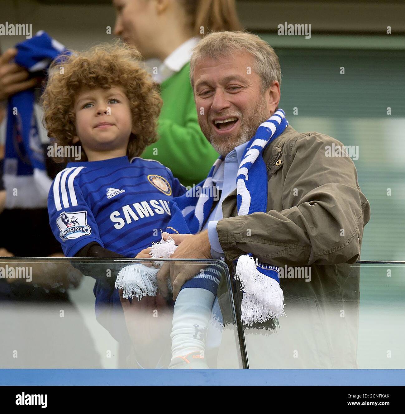 ROMAN ABRAMOVICH CELEBRATES CHELSEA WINNING THE PREMIERSHIP WITH HIS ...