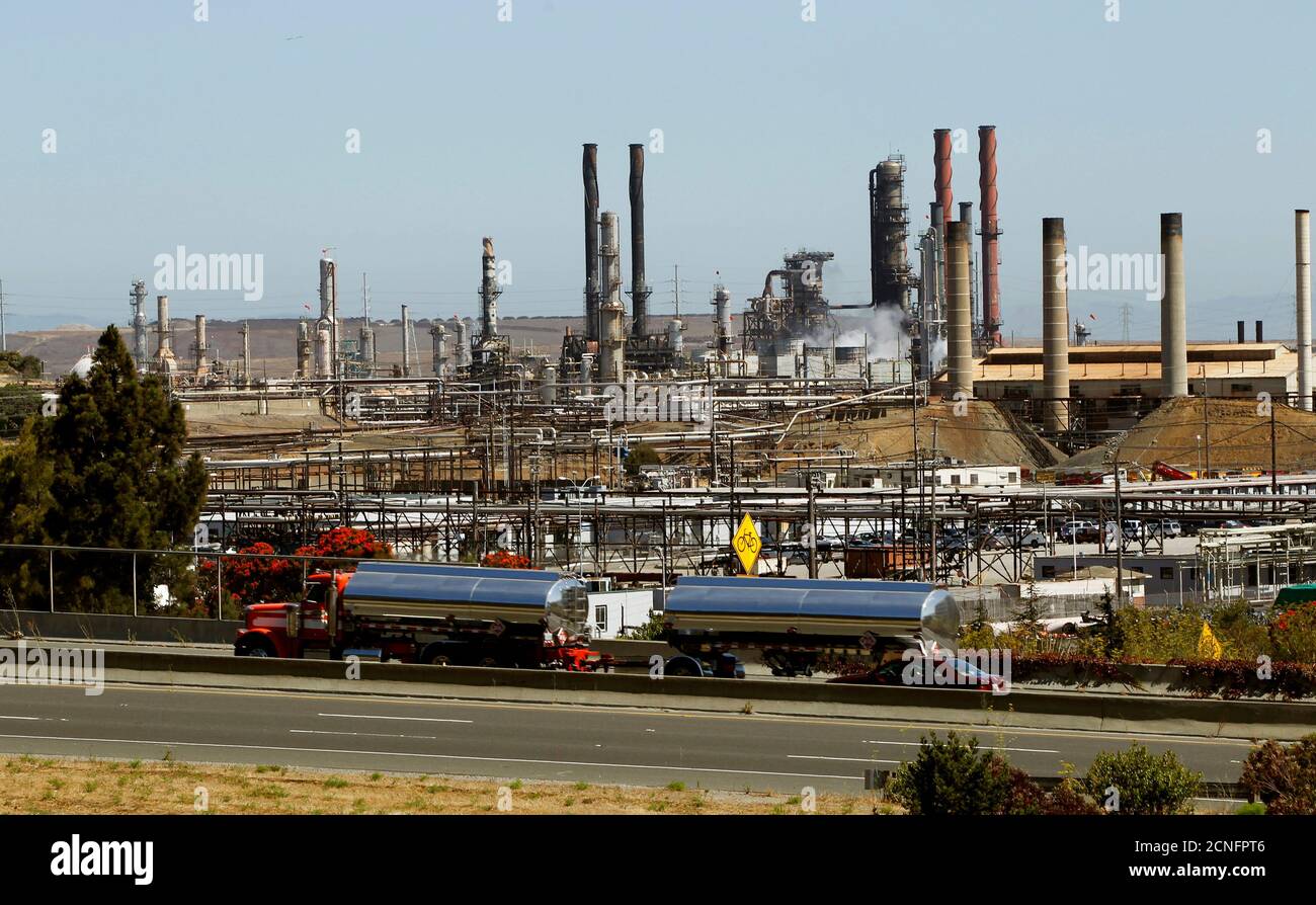 Chevron richmond refinery seen hi-res stock photography and images - Alamy