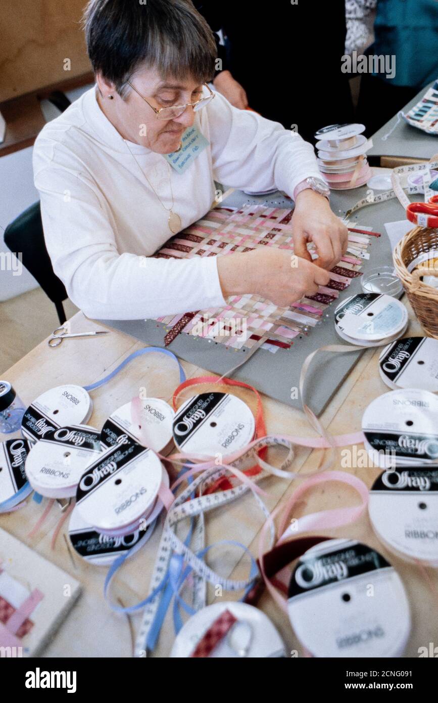 Ribboncraft hi-res stock photography and images - Alamy