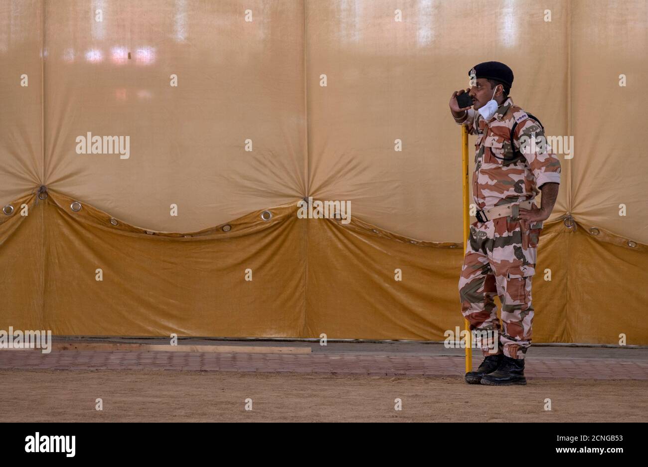 Indo tibetan border police itbp hi-res stock photography and images - Alamy