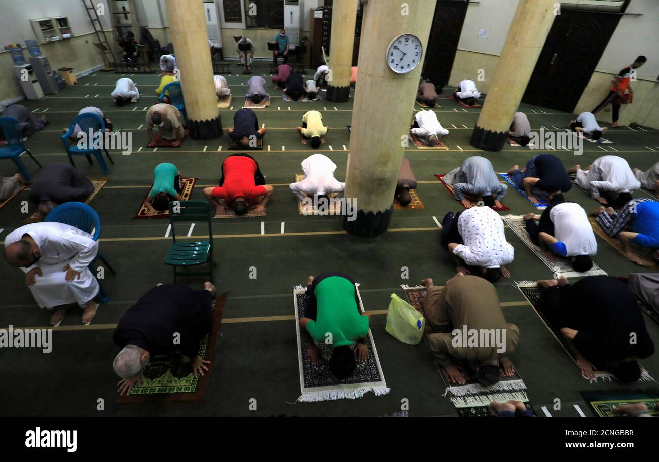 Fajr prayer egypt hi-res stock photography and images - Alamy