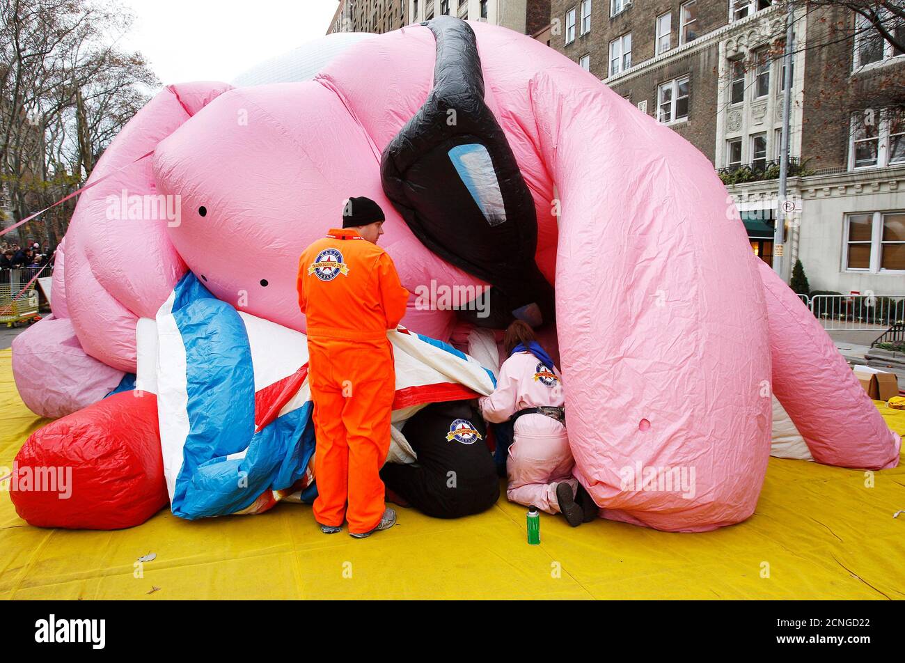 Energizer bunny balloon hi-res stock photography and images - Alamy