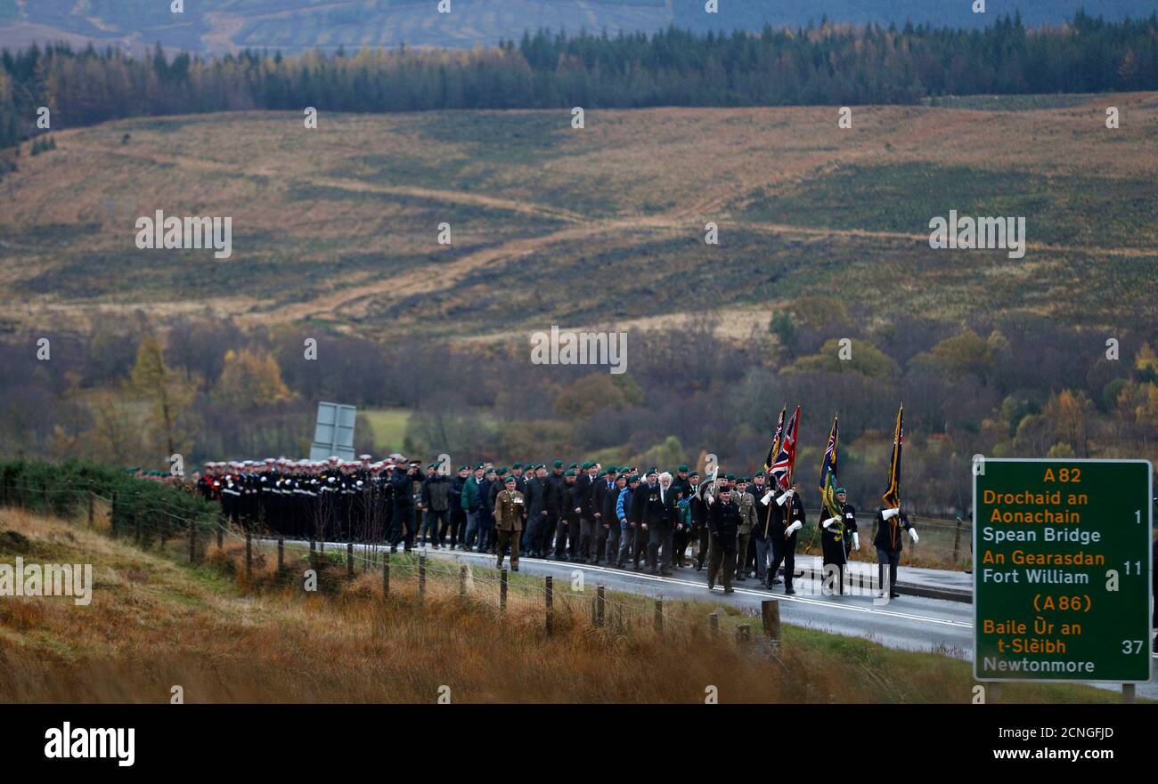 Achnacarry castle hi-res stock photography and images - Alamy