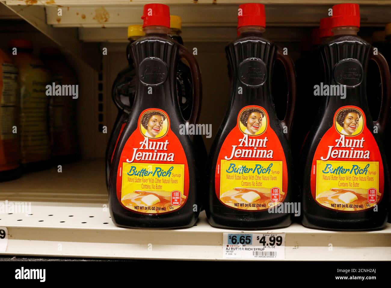 Aunt jemima syrup hi-res stock photography and images - Alamy