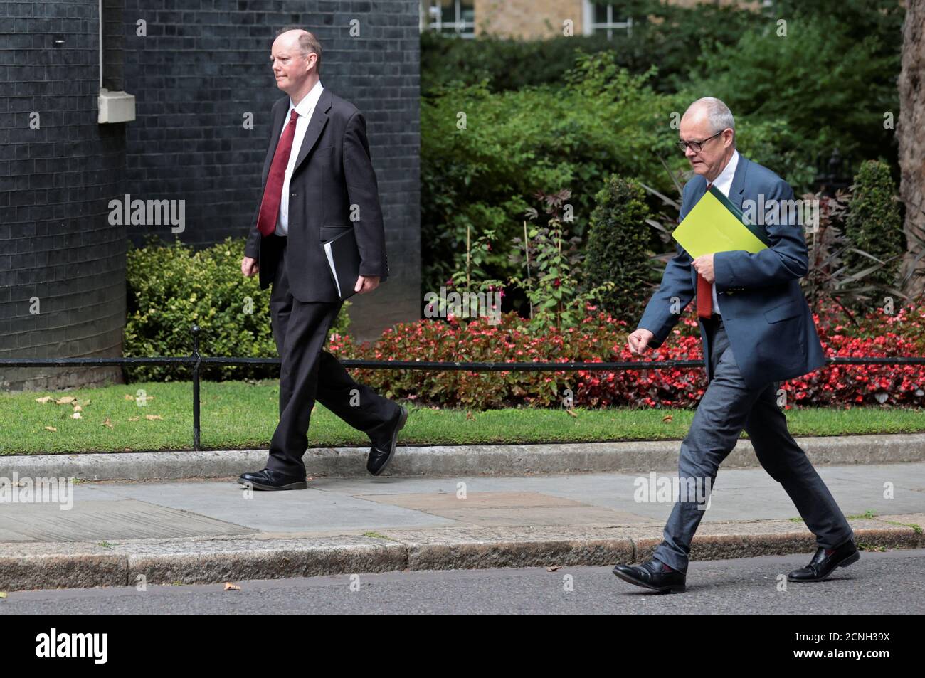 2020 chris whitty hi-res stock photography and images - Alamy