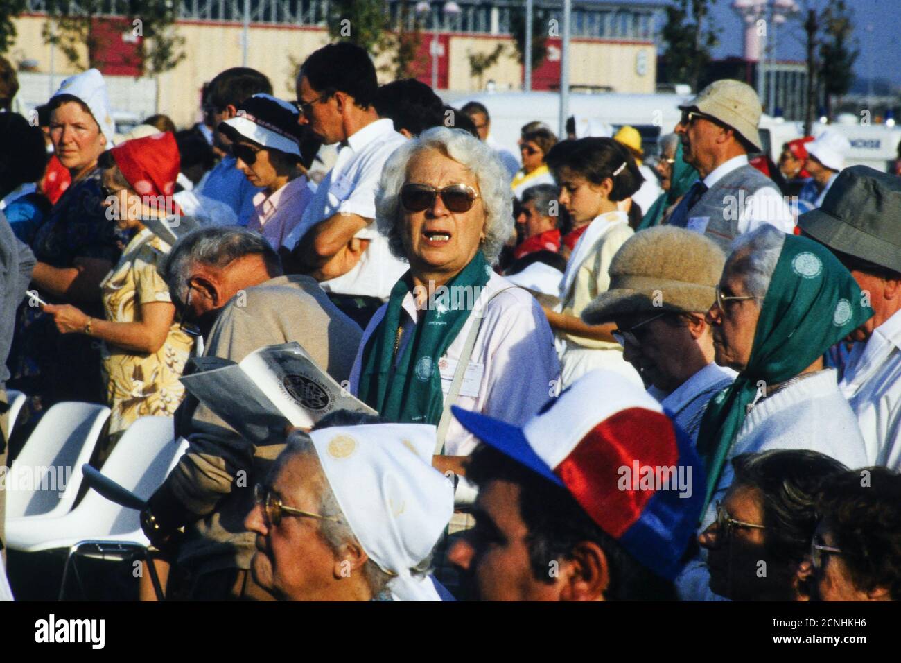 Pope John Paul II pays visit to Lyon, 1986, France Stock Photo - Alamy