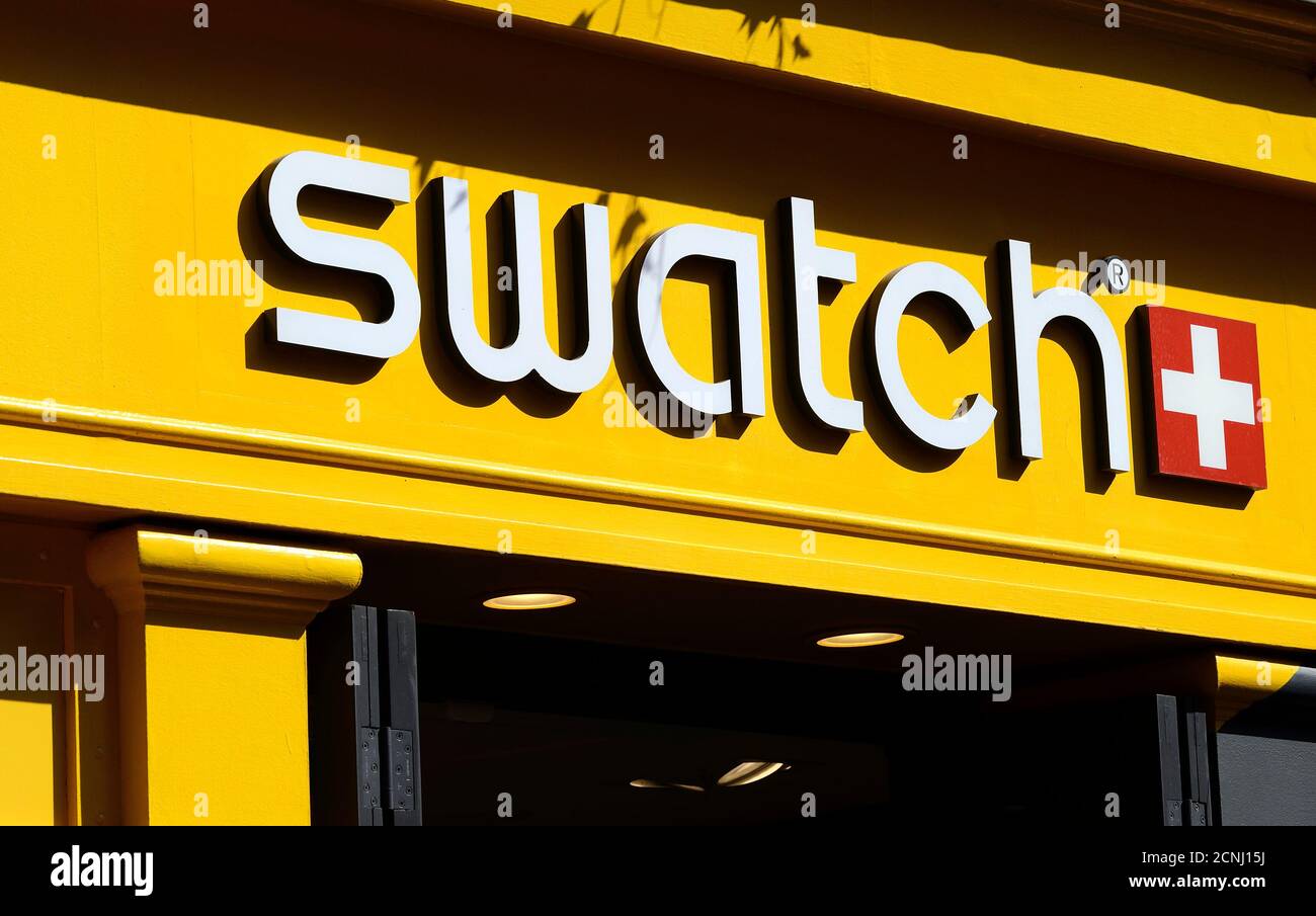 Swatch watches hi-res stock photography and images - Alamy