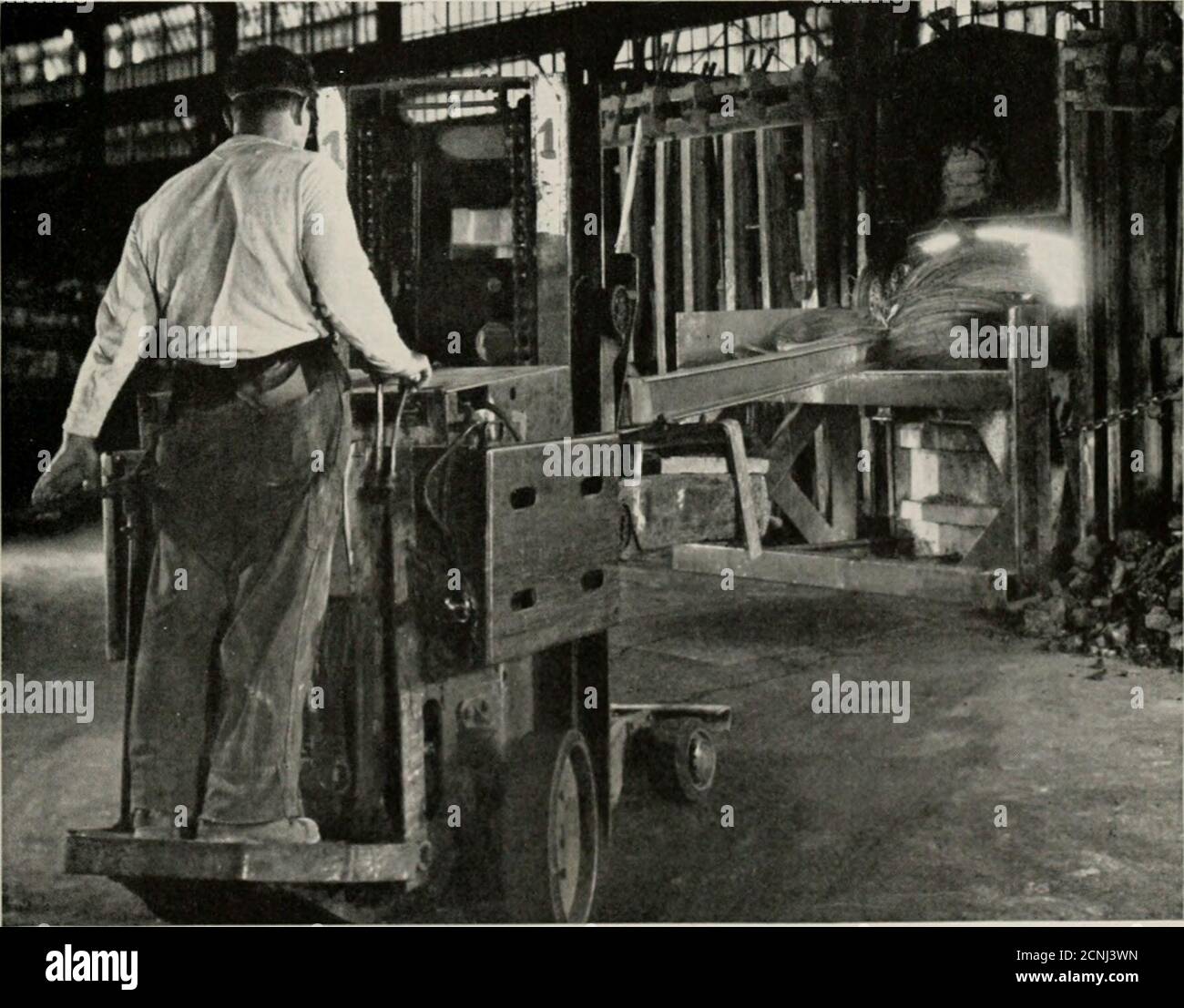 Maintenanceman hi-res stock photography and images - Alamy