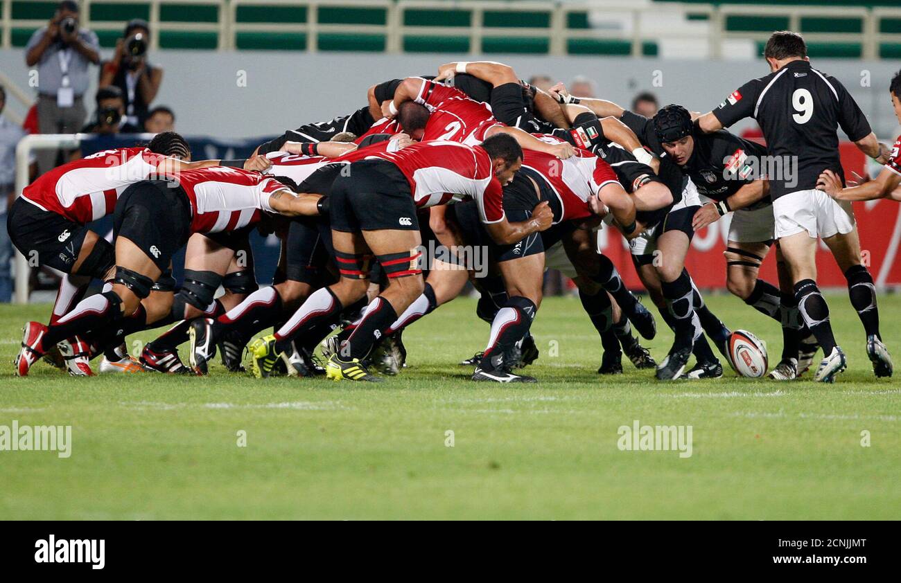 Rugby Sevens Scrum High Resolution Stock Photography and Images - Alamy