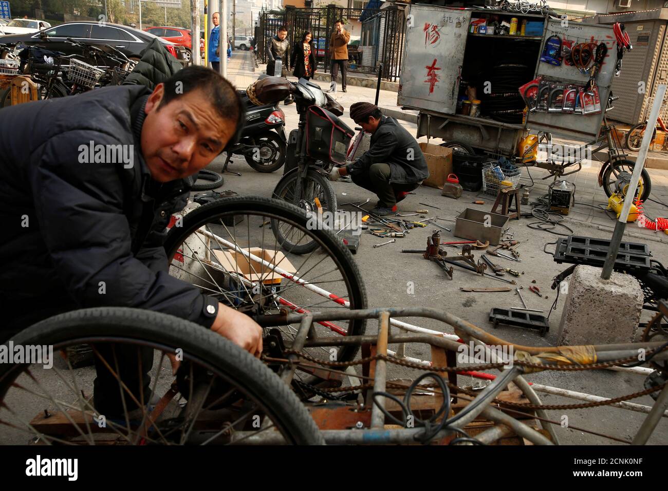 Three wheeled vehicle hi-res stock photography and images - Alamy