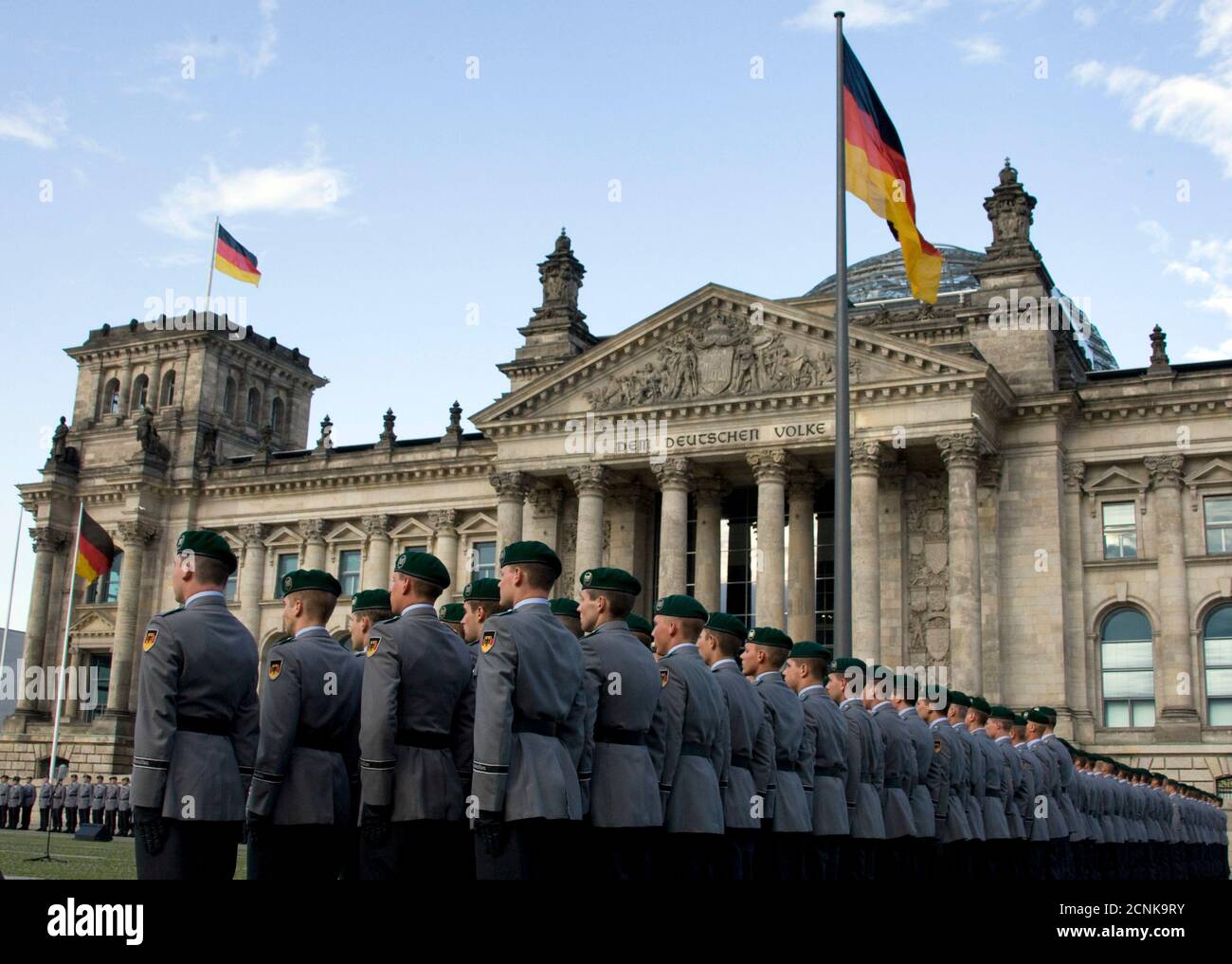 Swearing german soldiers hi-res stock photography and images - Alamy