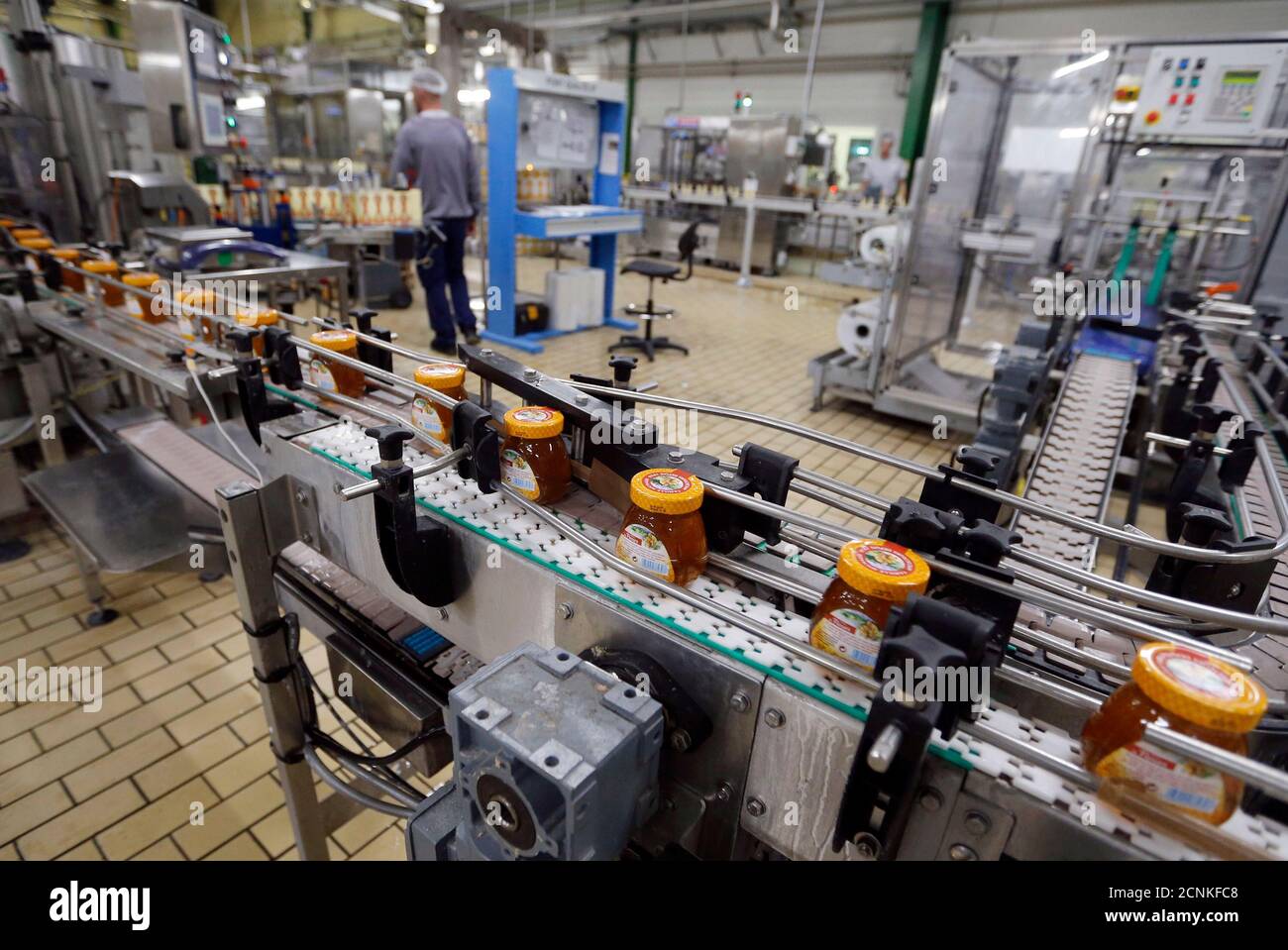 Honey production line hi-res stock photography and images - Alamy