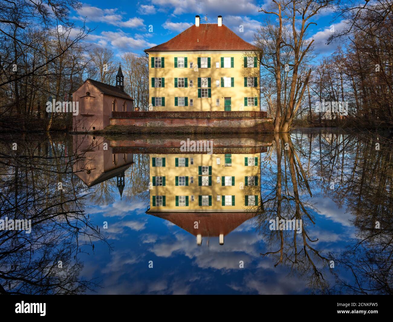 Castle, hunting lodge, castle lake, ditch, water, park, garden, clouds ...