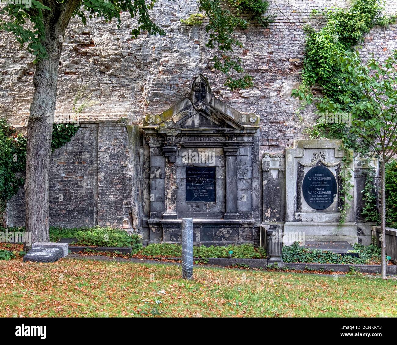 Arthur and maria winckelmann tomb stone hi-res stock photography and ...