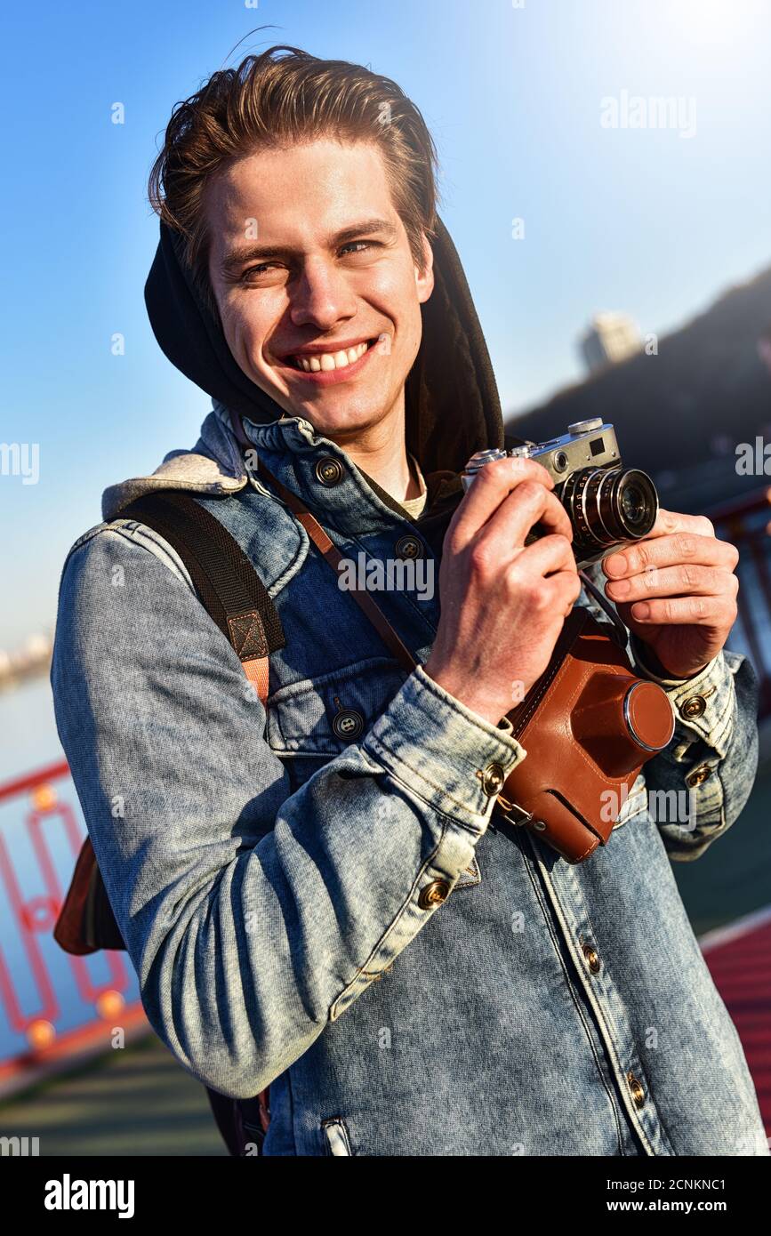 Camera pictures hi-res stock photography and images - Alamy