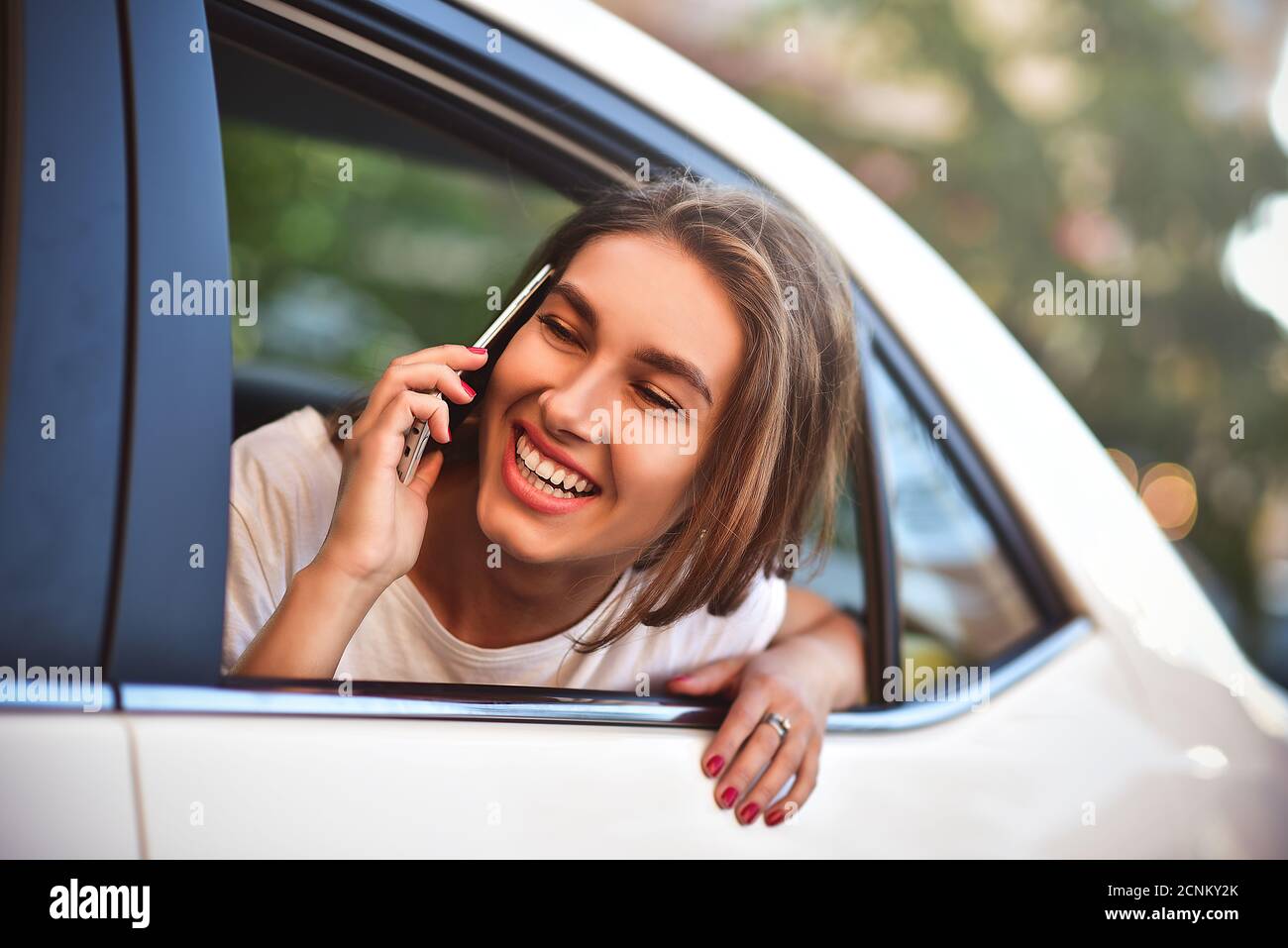 Attractive phone hi-res stock photography and images - Alamy