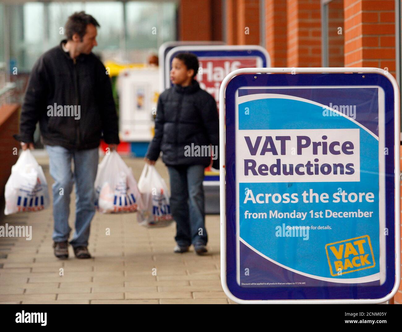 Vat cut 2008 hi-res stock photography and images - Alamy