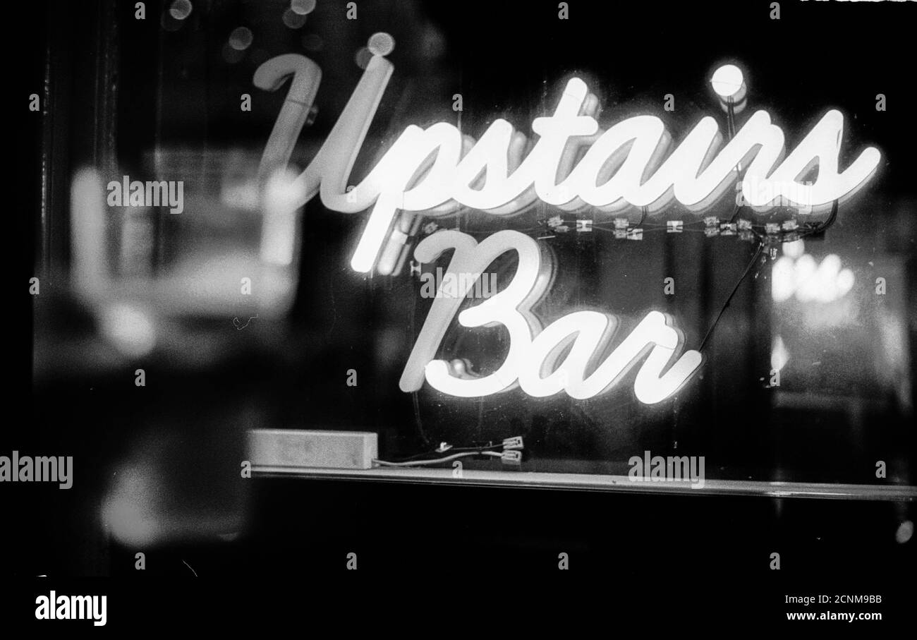 Bar city of london Black and White Stock Photos & Images - Alamy