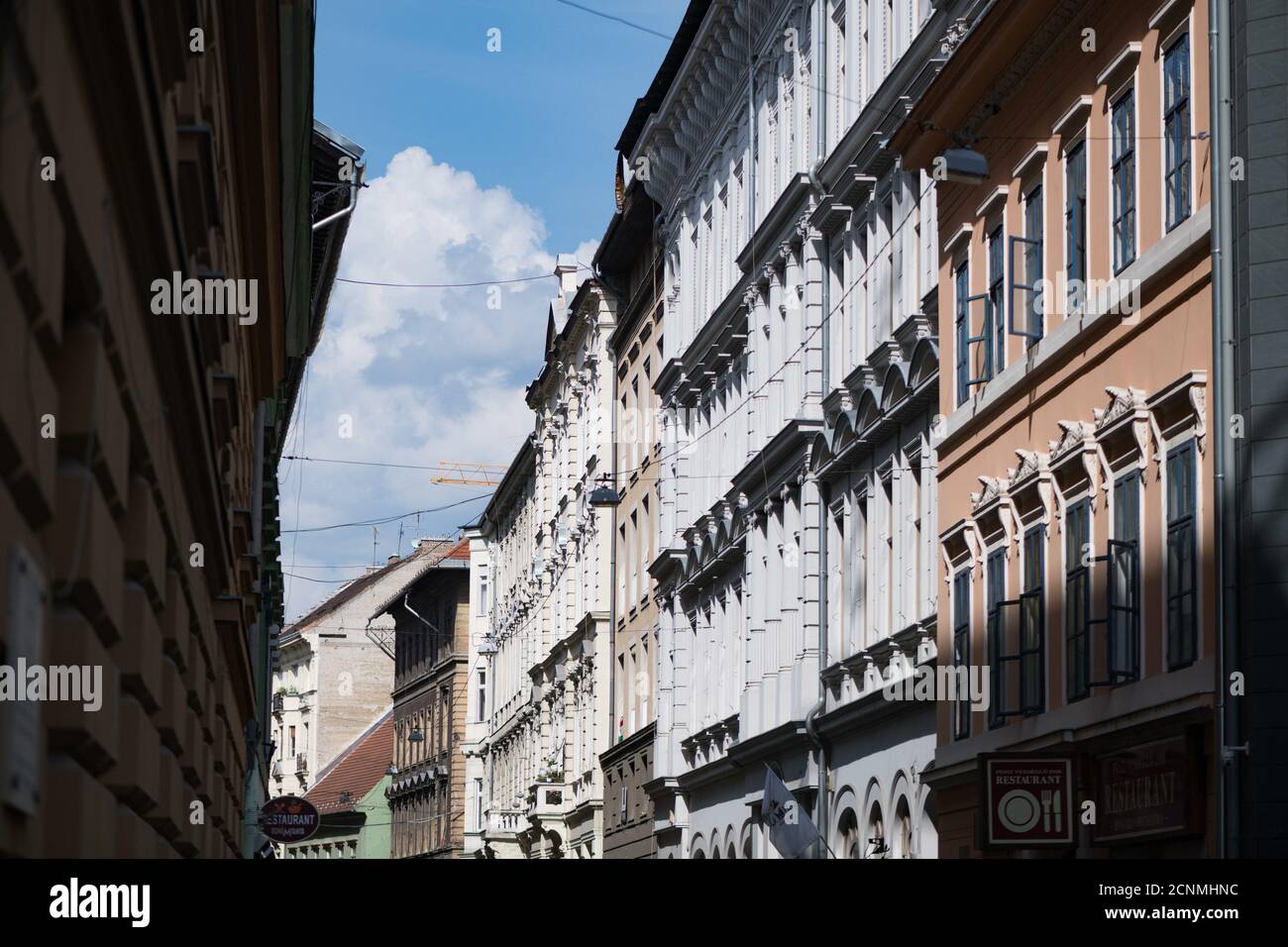 Buildings building facade facades hi-res stock photography and images - Alamy