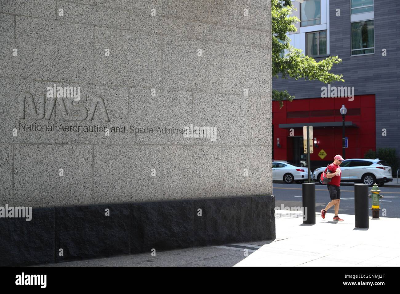 Nasa headquarters building washington hi-res stock photography and ...