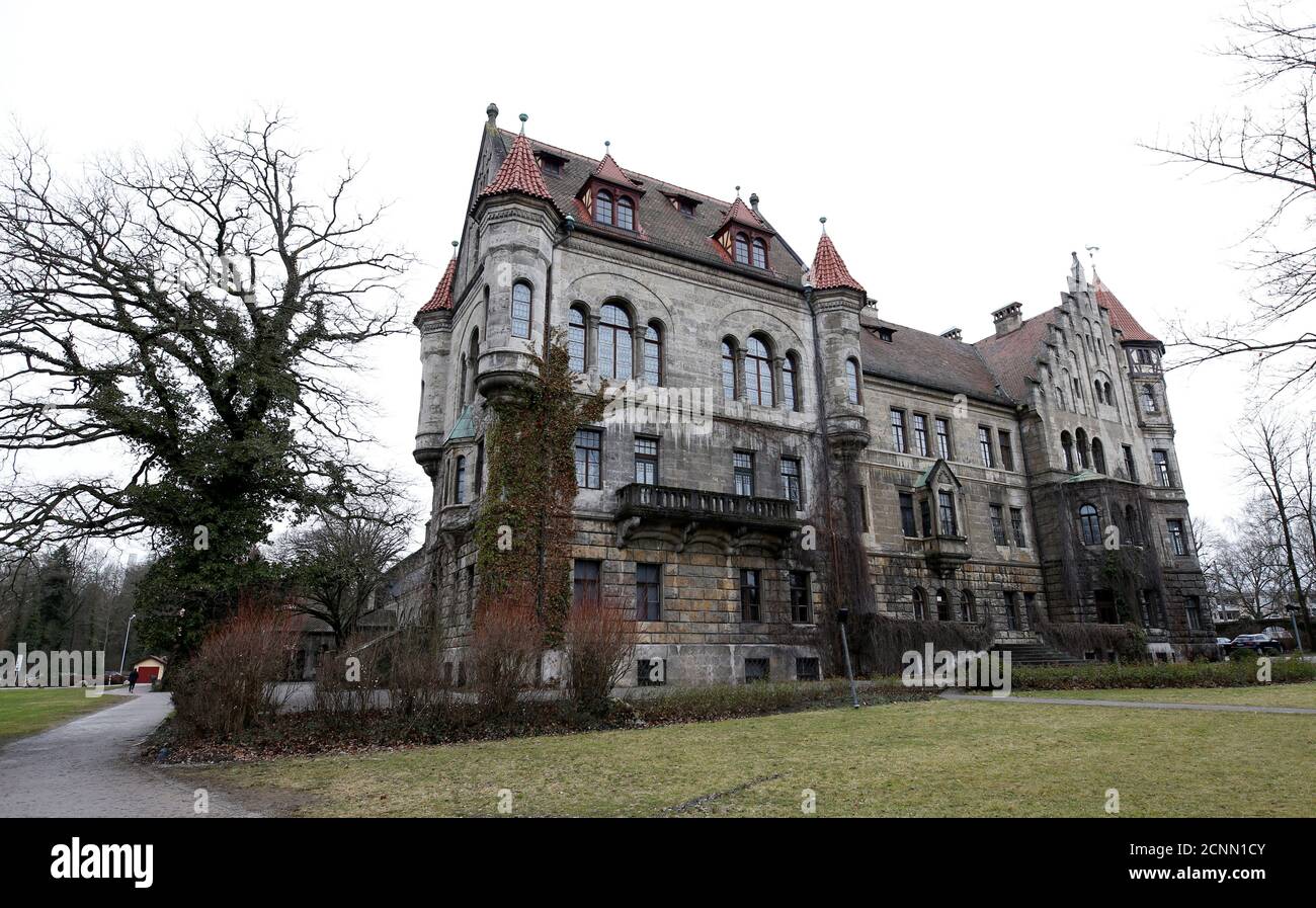 Faber castell castle hi-res stock photography and images - Alamy