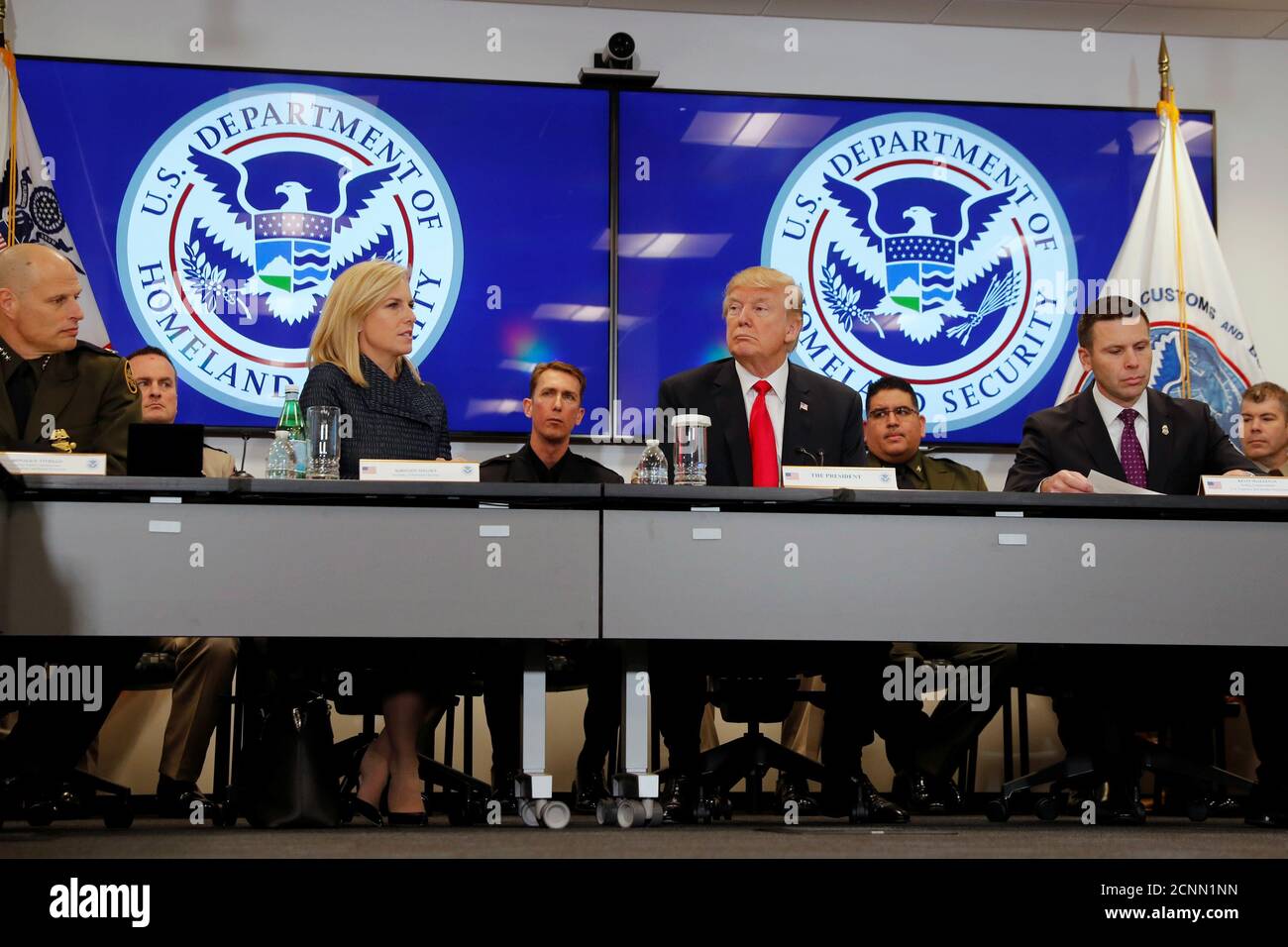 National border targeting centre hi-res stock photography and images ...