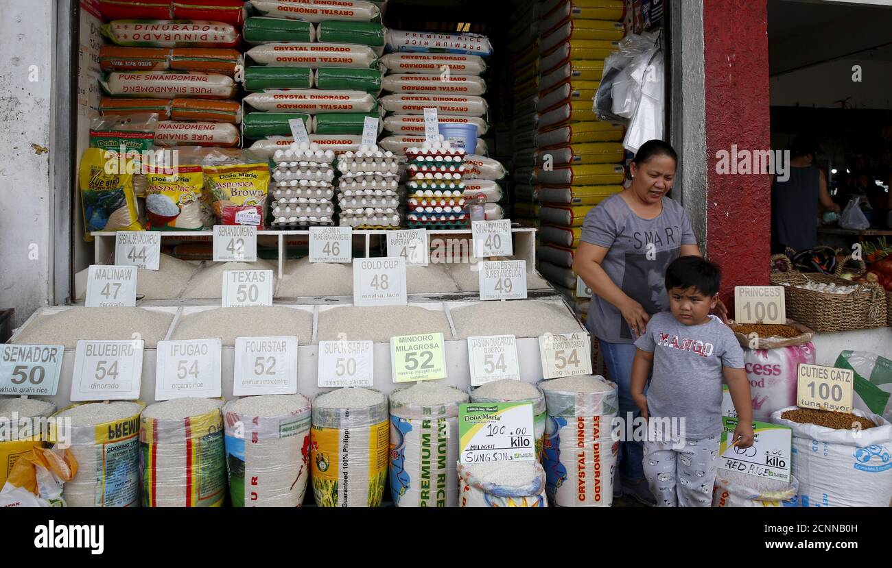 Imported rice hi-res stock photography and images - Alamy