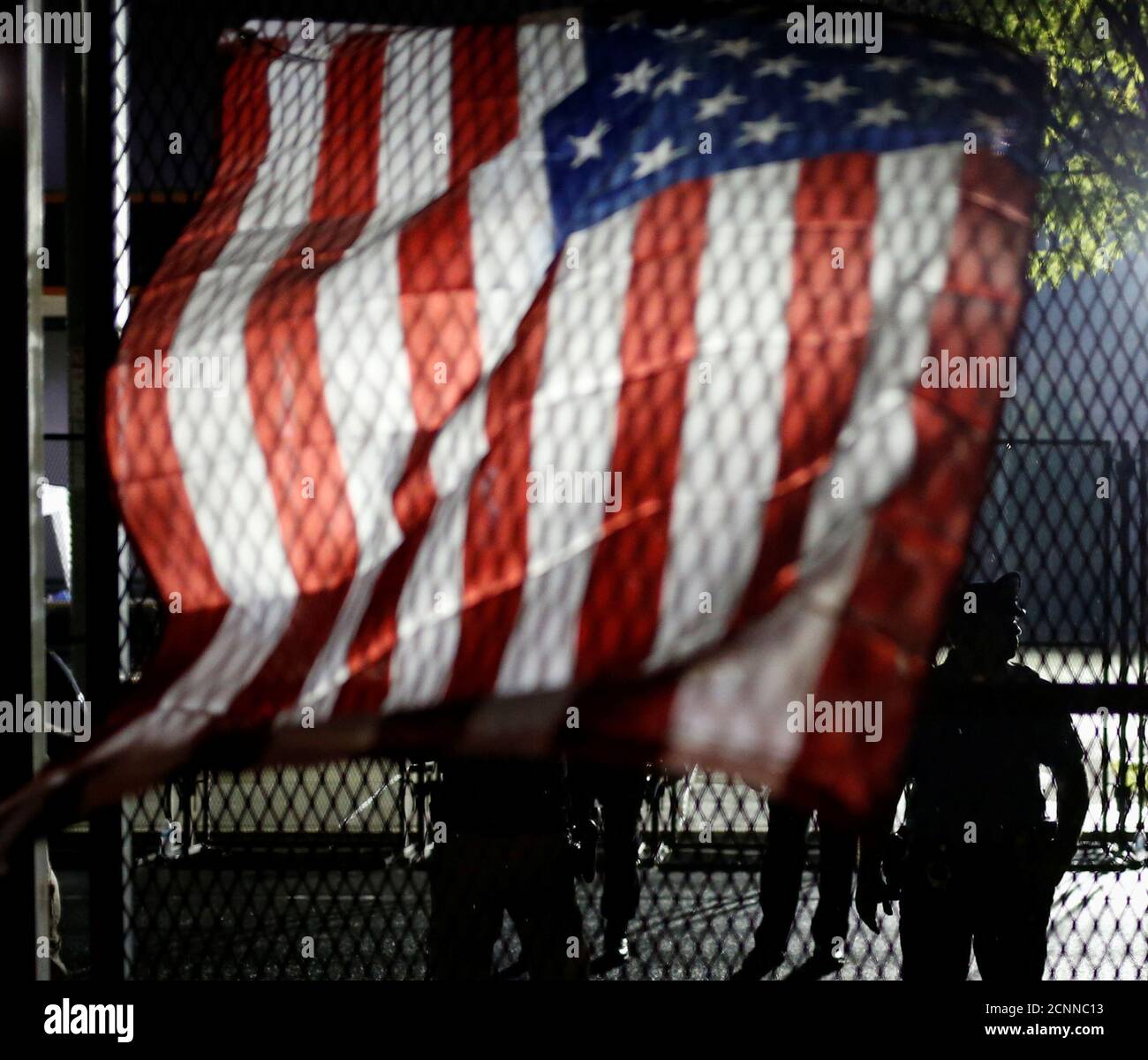 Police perimeter fence hi-res stock photography and images - Alamy