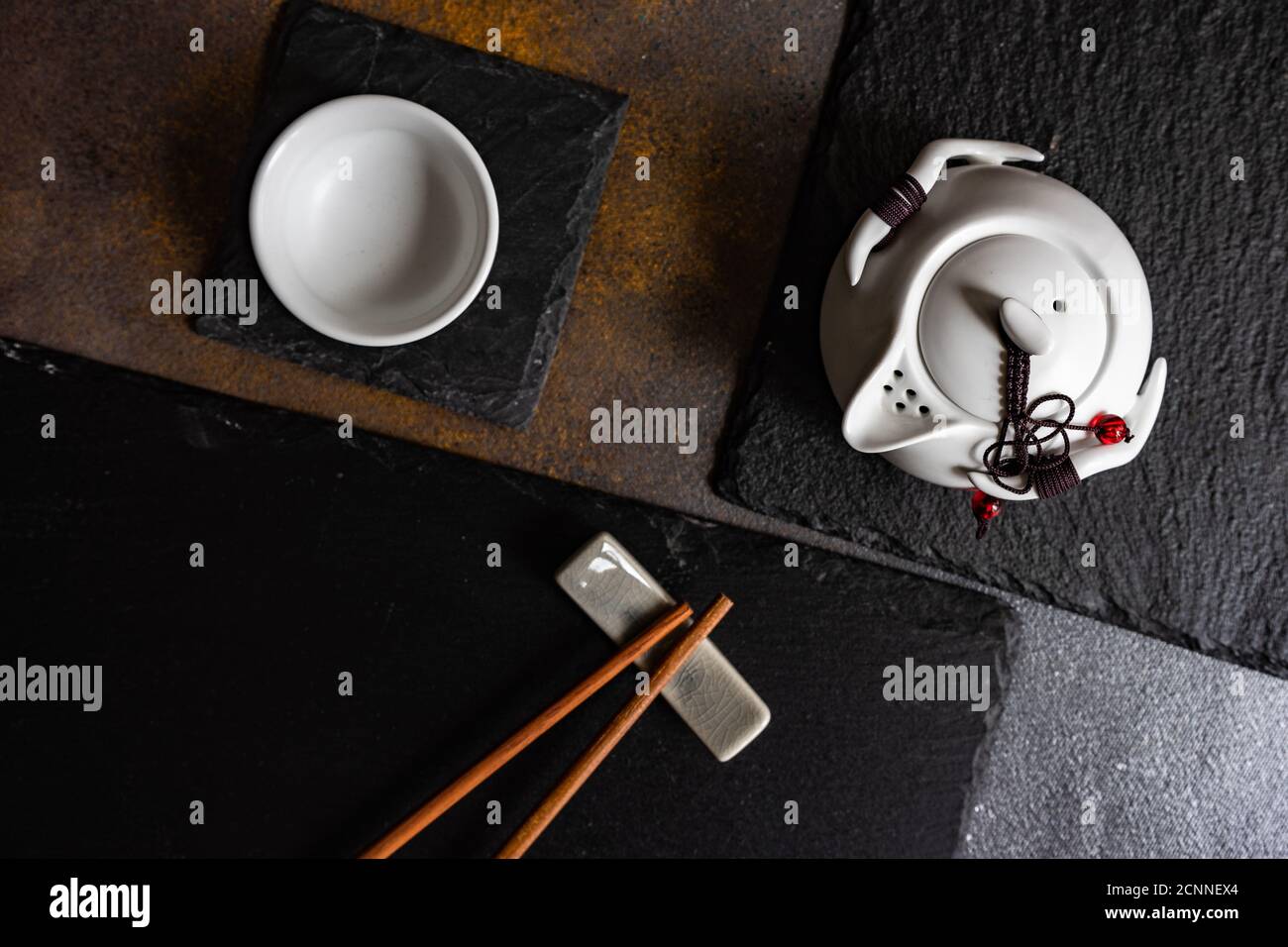 Japanese table setting hi-res stock photography and images - Alamy
