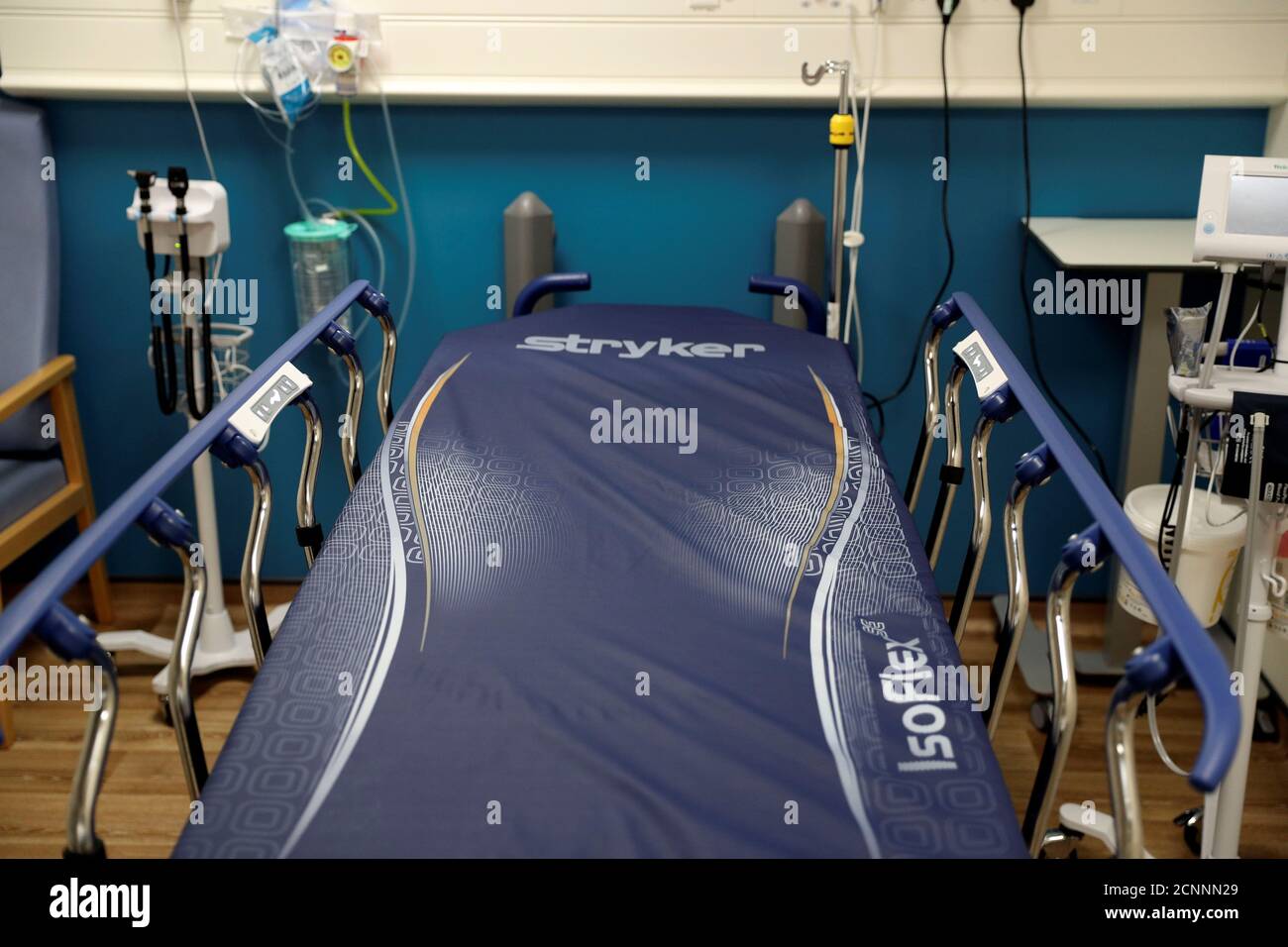 Hospital Cubicle High Resolution Stock Photography and Images - Alamy